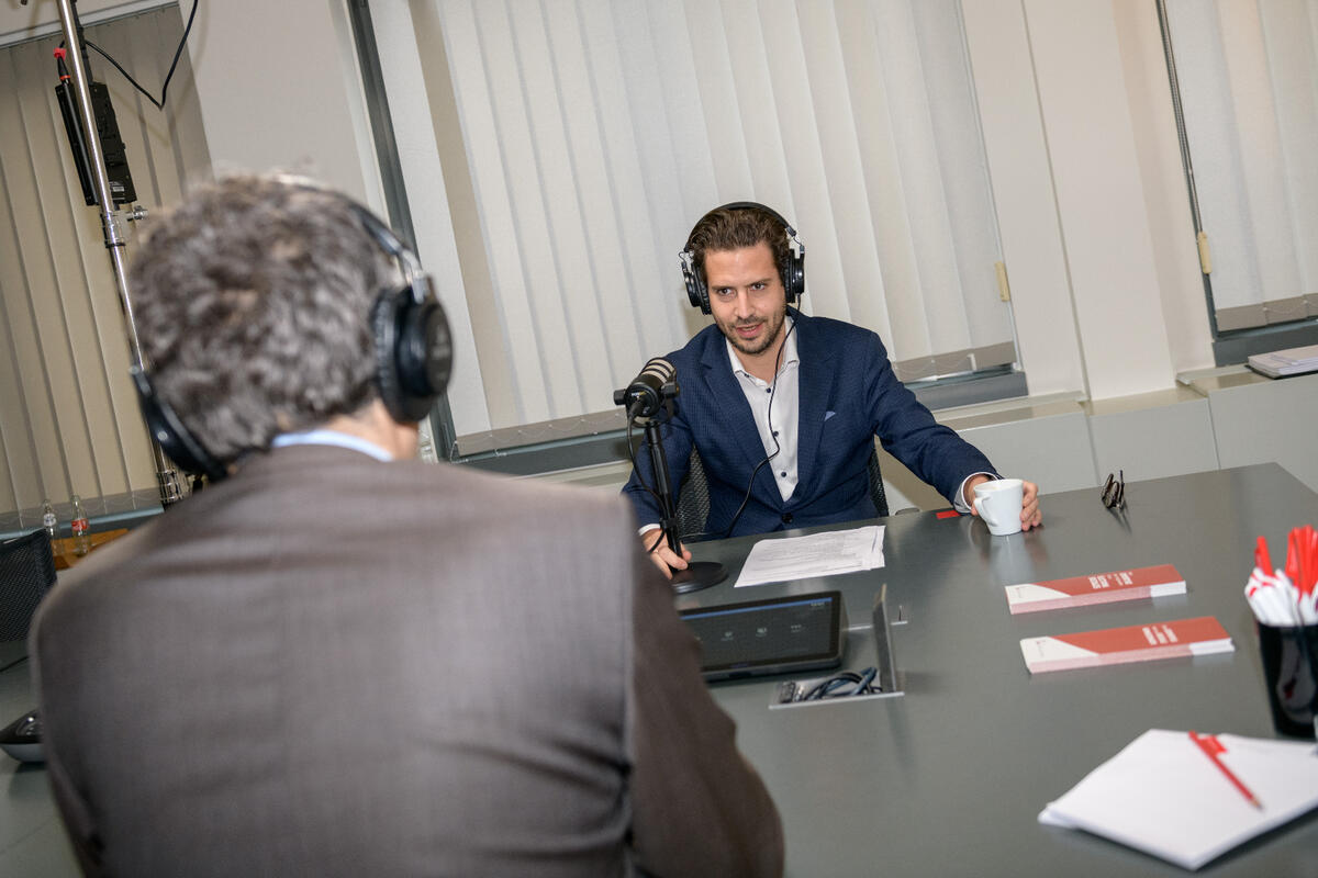 De bouche à oreille - L'impact du COVID-19 sur le travail en entreprise ...